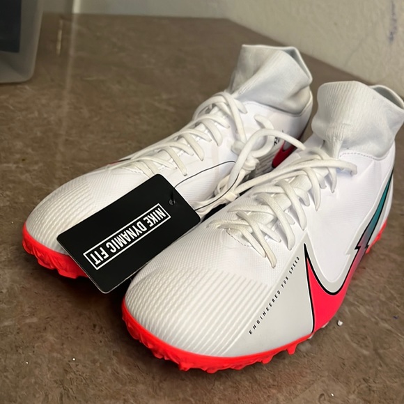 Nike | Shoes | Mercurial Superfly 7 Academy Tf White Crimson Jade ...